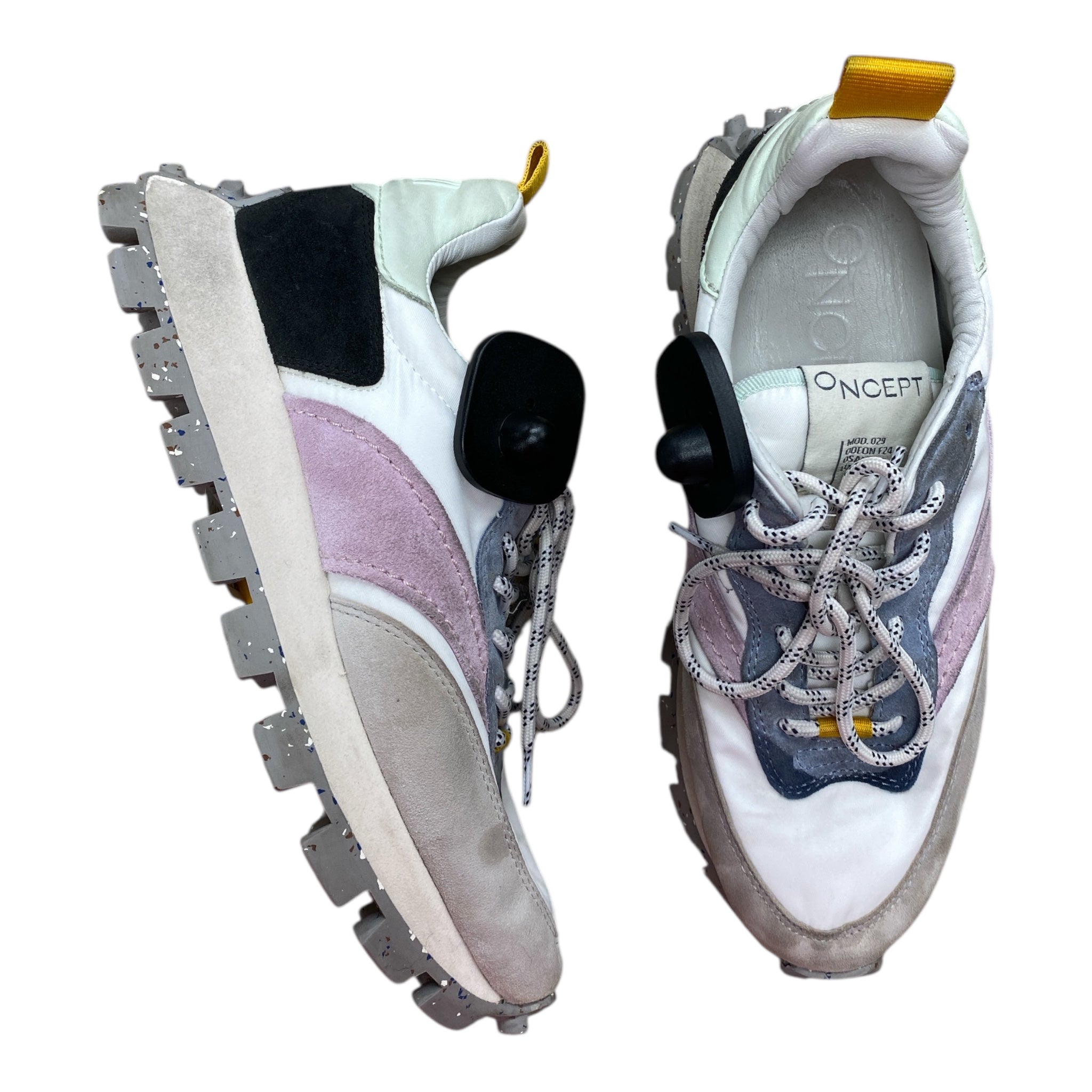 Shoes Sneakers By Cmb In Multi, Size:6 – Clothes Mentor
